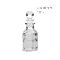 China Clear Glass Diffuser Bottles Recyclable 45ML Mini Glass Perfume Bottles for sale