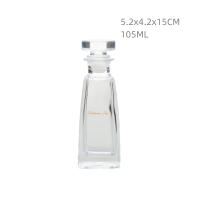 China Air Freshener Empty Glass Reed Diffuser Bottles With Cork Customized for sale