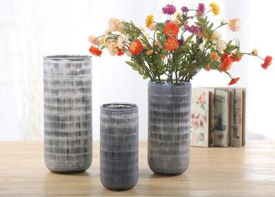 Cina Vaso Gray White Color Fashionable Appearance del vetro soffiato della mano in vendita