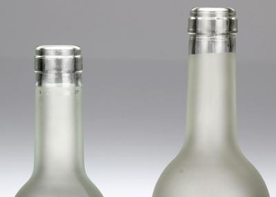 Cina le bottiglie di vetro vuote 750ml hanno glassato la caratteristica elegante di colore trasparente in vendita