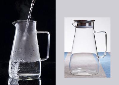 China 304 Waterkruik van het het Glaswater van het roestvrij staaldeksel de Duidelijke, de Waterkruik van het Warm waterglas Te koop