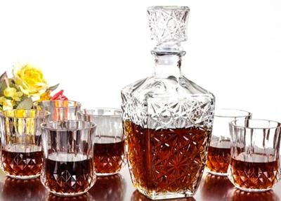 Cina Decantatore impresso 400 della guarnizione di stoccaggio di Diamond Empty Glass Wine Bottles - capacità 700ml in vendita