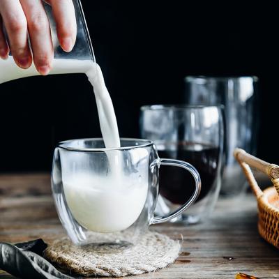 China O dobro alto do vidro de Borosilicate isolou copos de café com punhos à venda