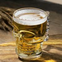 China Creative Skull Shape 500ml Personalized Glass Cup Borosilicate for sale