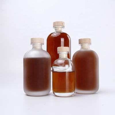 Cina sughero di legno di Gin Wine Glass Bottles With della radura del gelo di 100ml 500ml in vendita