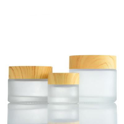 China Frasco de vidro de vidro cosmético geado do creme das garrafas 15g 30g de Skincare com tampa de bambu à venda