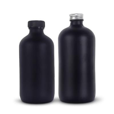China La bebida de cristal redonda embotella las botellas de vidrio claras vacías de 750ml 1000ml Boston en venta