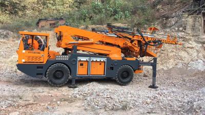 Cina Costola dell'arco di KGM1050QZ che solleva l'attrezzatura di sollevamento a macchina di sostegno d'acciaio robot a macchina in vendita