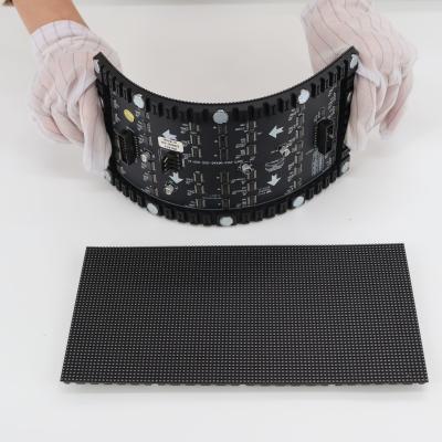 Cina P1.538 Display a LED video HD a colori completi all'interno Modulo di schermo a LED RGB Pannello flessibile in vendita