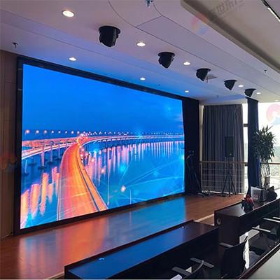Cina COB Fine Piccolo Pitch Pixel LED Video Wall Full Color Indoor LED Display Screen Panel Nessuna particella superficiale in vendita