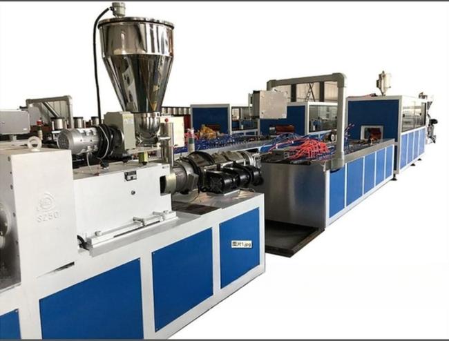 PVC/PP/PE Profile Plastic Making Machine Production Line
