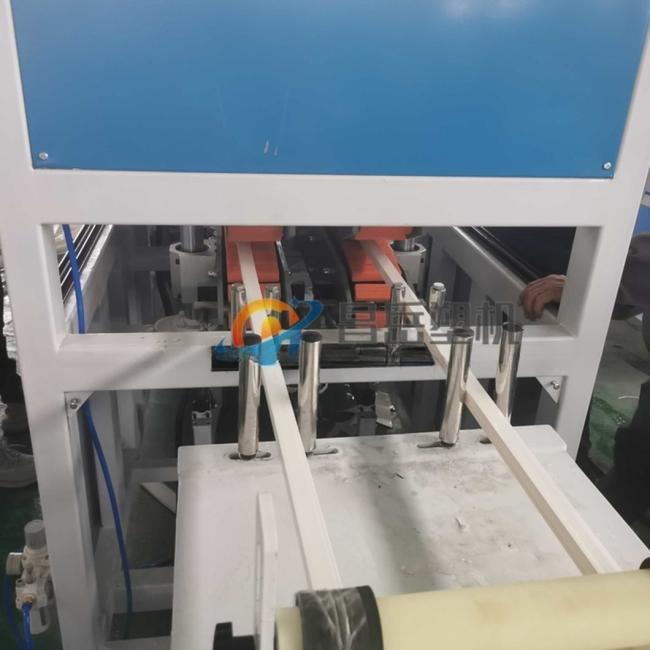 Two/Four Cavity PVC Cable Duct Trunking / Window / Door Profile Extrusion Making Machine