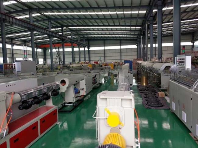 China High Output HDPE Pipe Extrusion Production Line