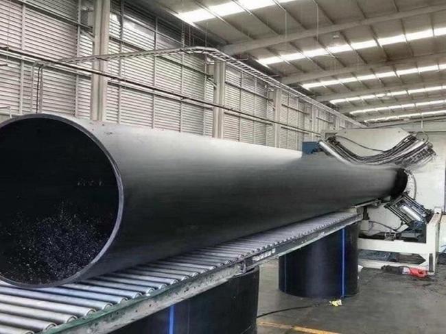 Hot Product HDPE Pipe Extrusion Machine