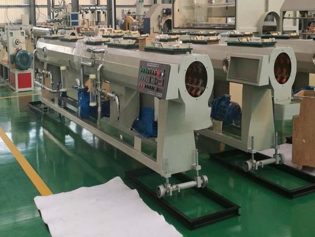 Sales Service HDPE Pipe Extrusion Machine