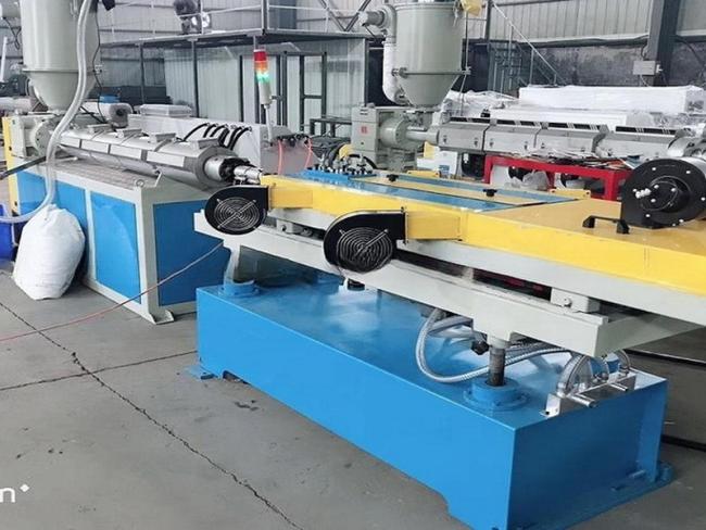 Fashionable Promotional PE Single Wall Corrugated Pipe Production Line