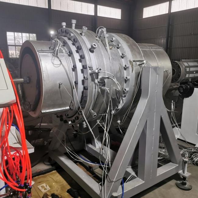 High Output Plastic Pipe Extruder / HDPE/PP/PE/PPR/PVC Water Supply / Drainage Pipe Making/Production/Extrusion Machine