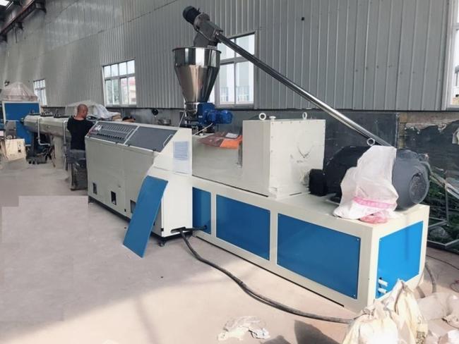 China Good Quality UPVC / CPVC Pipe Production Line Making Machine