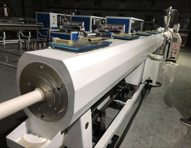 Plastic UPVC Water Drainage Sewage Pipe Extrusion Line