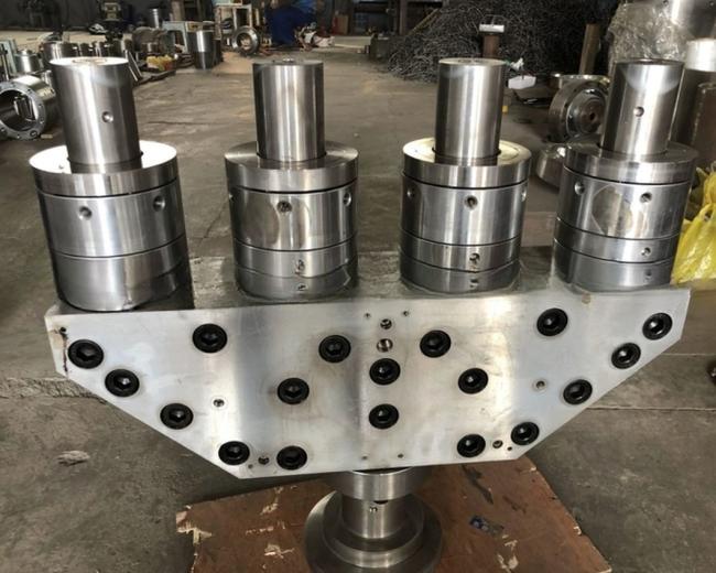 Four Cavity PVC Electricity Conduit Pipe Making Machine