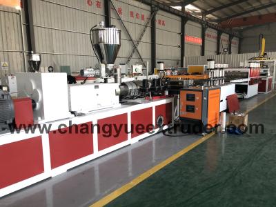 중국 광고 산업용 안정적인 압출 고출력 플라스틱 보드 기계 판매용