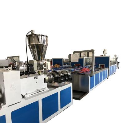 China Computerized PVC Profile Extruder with Machine Length of Around 18m for sale
