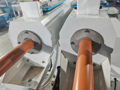 China Máquinas de extrusão de tubos de duplo contuto de PVC de duas cavidades personalizáveis para diferentes requisitos do cliente à venda