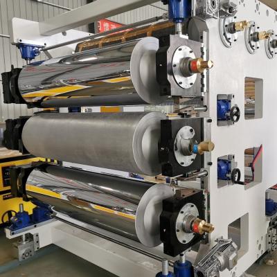 China Linha de produção estável de folhas/placas de PVC de PP PE ABS PMMA com máquina de moldagem por extrusão à venda