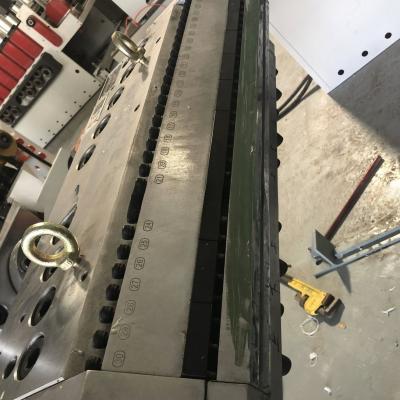 Китай Высокоавтоматизированная экструзионная формовая машина для линии производства ПП ПЭ АБС продается