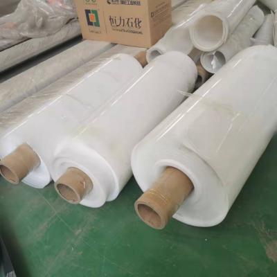 Chine Système d'interconnexion complet pour une chaîne de production de tôles et de panneaux en PP ABS PMMA à grande vitesse à vendre