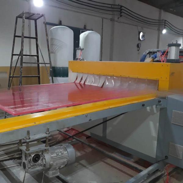 80/156 Linea di produzione di cartoni di schiuma in PVC per la produzione su larga scala