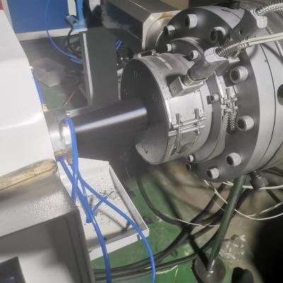 중국 사용자 정의 옵션 및 단일 나사와 함께 빠른 마무리 HDPE 파이프 extruder 기계 판매용