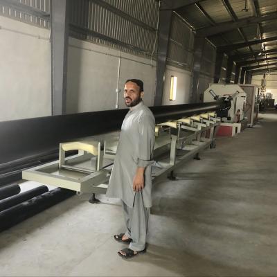 Китай Высококачественная машина для экструзирования труб из HDPE Компьютеризированная и глубокая конструкция каналов с винтом продается