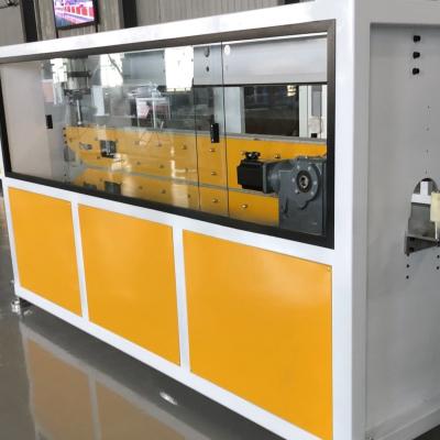 Китай Производственная линия выхлопных труб HDPE с глубокой конструкцией и производительностью канала с винтом продается