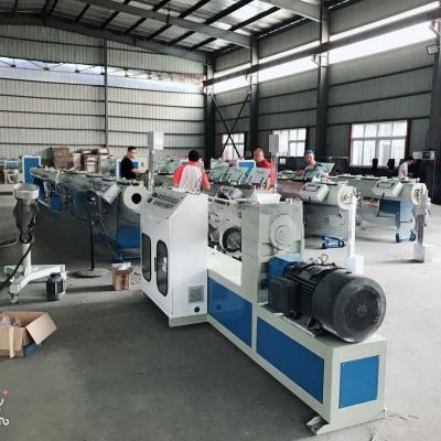중국 컴퓨터화 생산 프로세스를 위한 내구성 있는 플라스틱 압축기 PPR 파이프 생산 라인 판매용