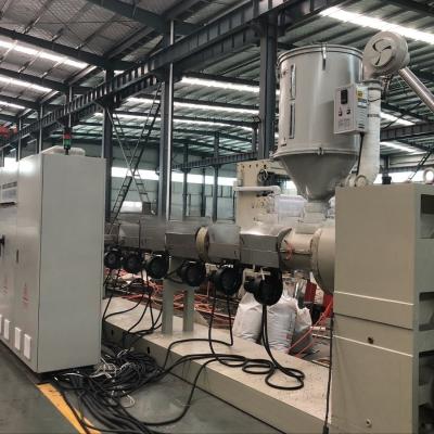 중국 장기 사용 기간 HDPE 파이프 진압 기계 단 나사 파이프 진압 장치로 장착 판매용