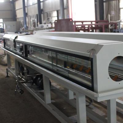 China Eenvoudige schroef HDPE-buis extruderingsmachine met één voermodus en duurzame constructie Te koop