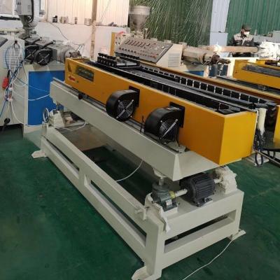 中国 シングルスクリューPVC シングルウォール波紋パイプ生産ライン 販売のため