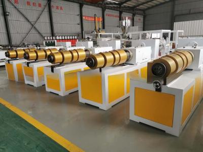 Chine Ligne de production de tuyaux en PVC entièrement automatique à double vis pour option de personnalisation à vendre