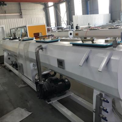 Chine Structure d'assemblage séparée Machine de fabrication de tuyaux en PVC avec conception à deux vis à vendre