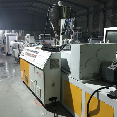 Chine Machine de fabrication de tuyaux en PVC à vis profonde pour les demandes et la personnalisation personnalisées à vendre