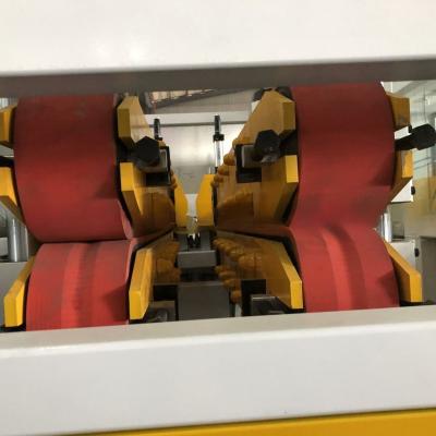 China Línea de producción de tuberías de PVC de construcción estable para la producción con estructura de tornillo profundo en venta