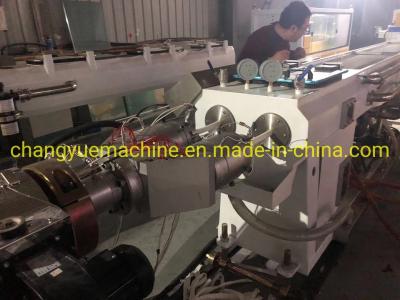 Chine Ligne automatique de production de tubes doubles en CPVC UPVC avec extrudeuse de taille 51/105 à vendre