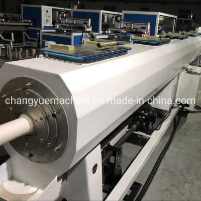 Chine 25*1,5*3,5m ligne d'extrudeuse de tuyaux en PVC avec personnalisation complète et contrôle informatisé à vendre