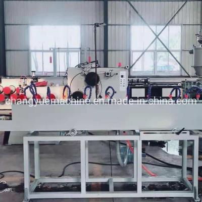 Chine Requête personnalisée Machine de fabrication de tuyaux renforcés de fibres de PVC pour une technologie avancée à vendre