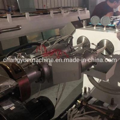 Chine Ligne de production de tuyaux en PVC à grande vitesse avec système d'interconnexion complet à vendre