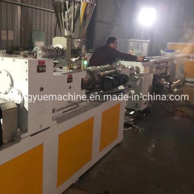 Chine Structure d'assemblage d'extrudeuse de type séparé pour la production de tuyaux de conduites en PVC puissants à vendre