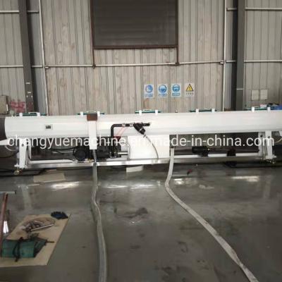Chine Ligne de production de tuyaux en PVC puissante avec structure d'assemblage et extrudeuse de type séparé à vendre