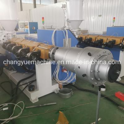 Chine Ligne de production de tuyaux en PVC puissante avec structure d'assemblage et extrudeuse de type séparé à vendre