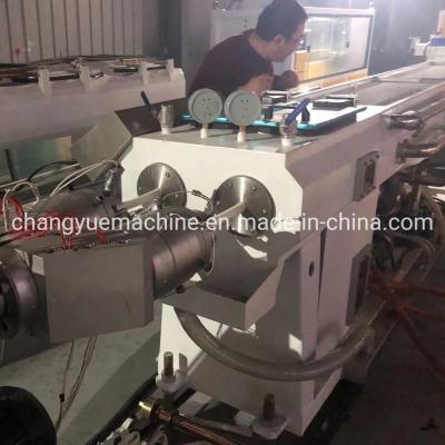 Chine Machine de fabrication de tubes de conduits en PVC avec fonctionnement automatique et expérience de plusieurs années à vendre